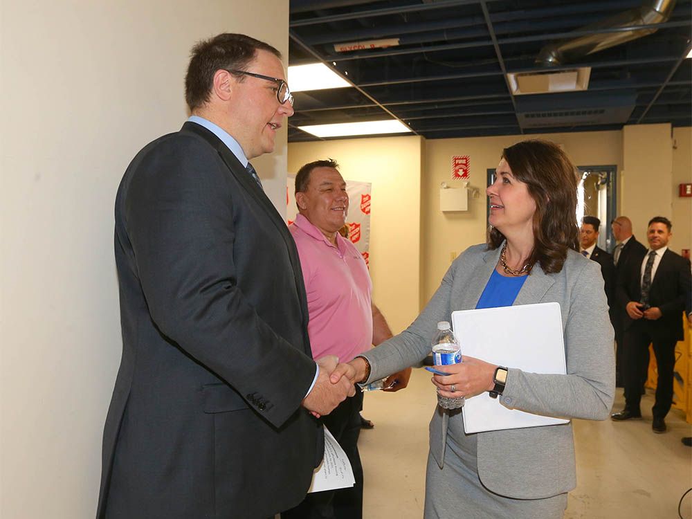 Province breaks ground on navigation and support centre for Calgary ...