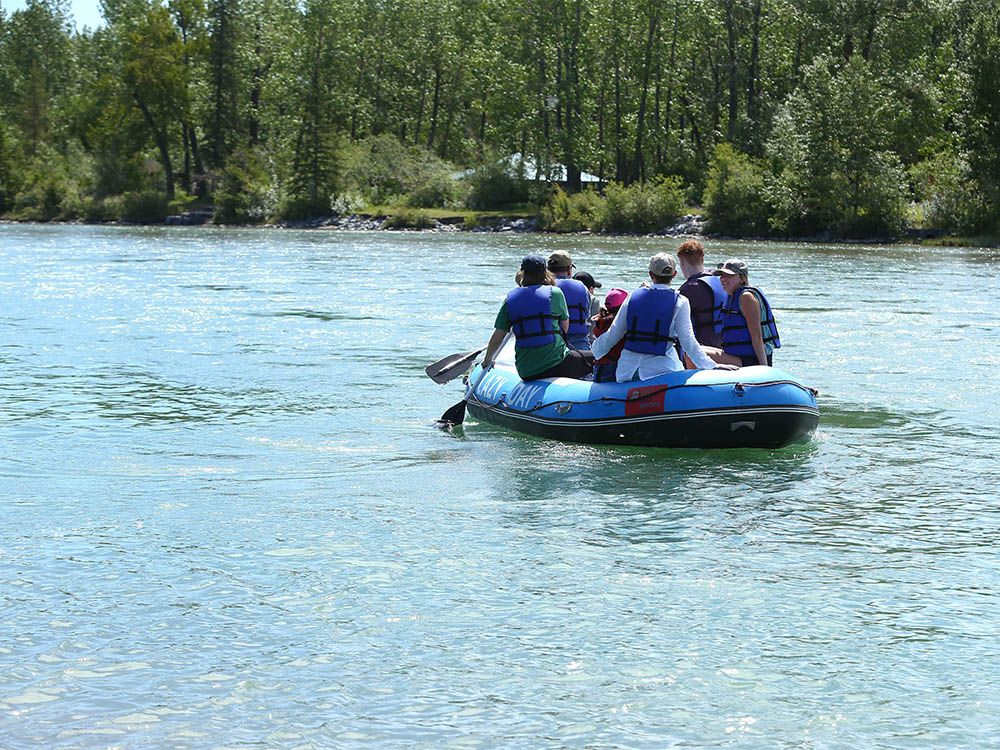 Rafting in Calgary seeing huge demand amid heat wave | Calgary Herald