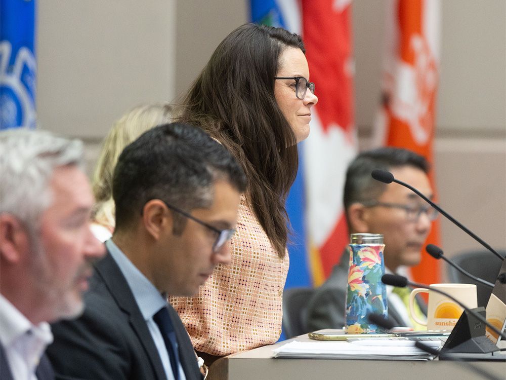 Councillors raise questions about cost of ongoing water crisis ...