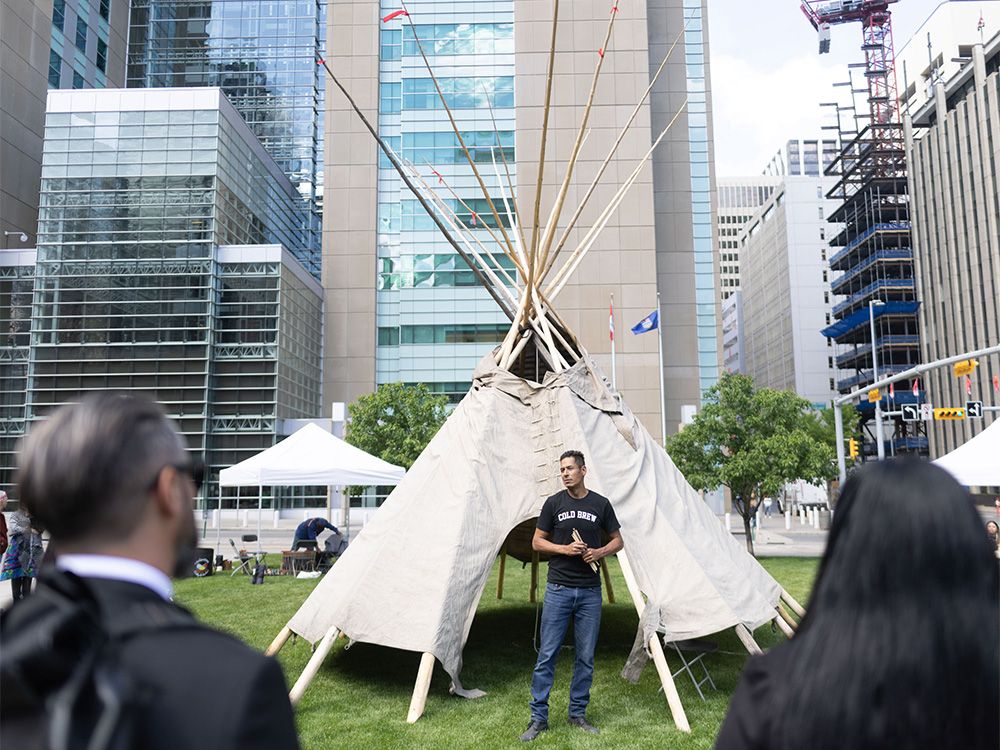 Tipi-raising ceremony launches new group to assist Indigenous accused ...