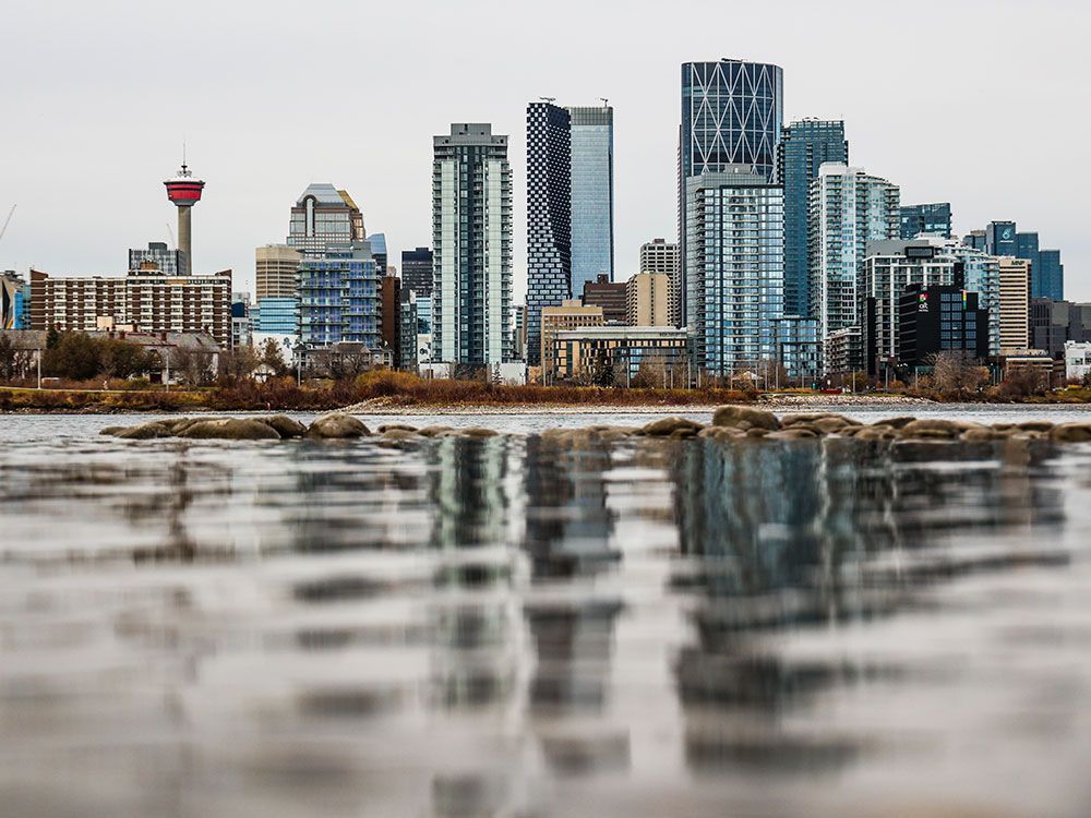 Calgarians say quality of life, economy worsening: survey | Calgary Herald