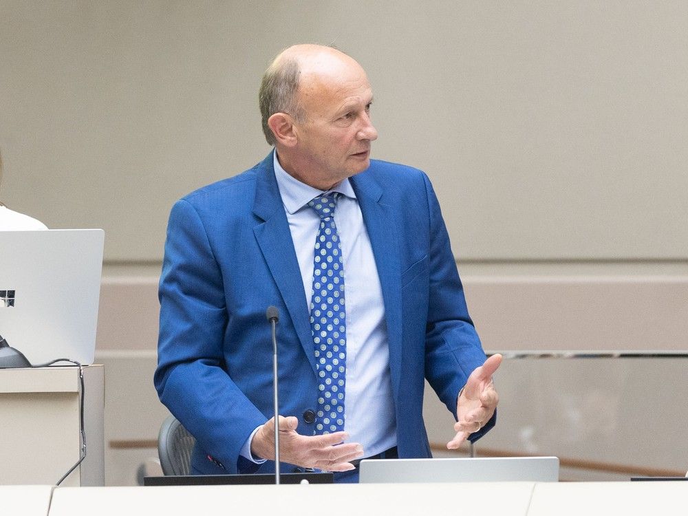 $33-million Calgary Transit revenue shortfall projected in 2025 ...