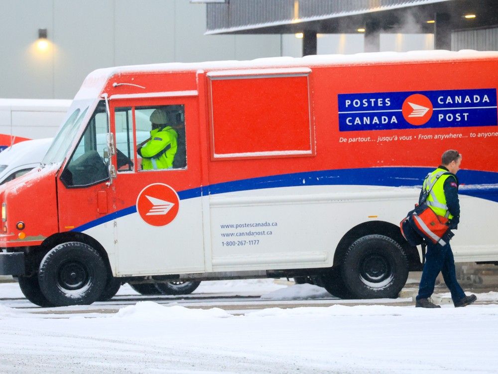 What to know about the postal strike, holiday mail and Santa letters ...