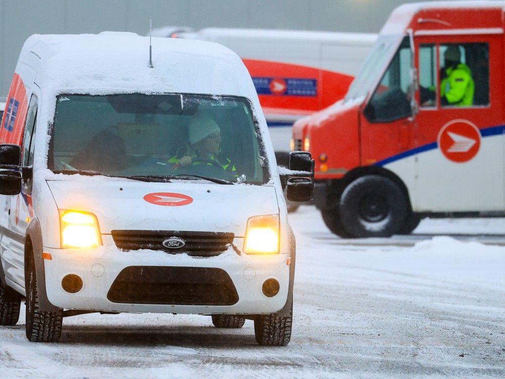 What to know about the postal strike, holiday mail and Santa letters ...