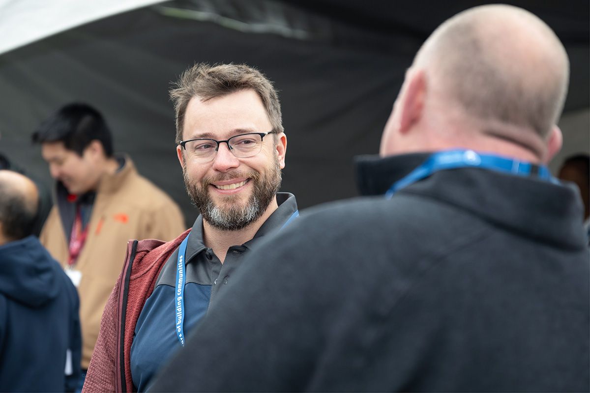 Fluor Canada’s caring spirit moves employees | Calgary Herald