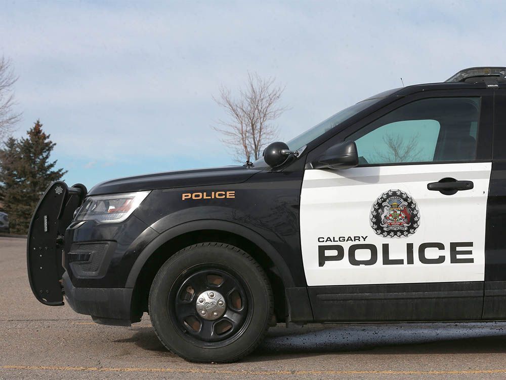 Calgary police lay impaired driving charges in fatal Glenmore collision | Calgary Herald