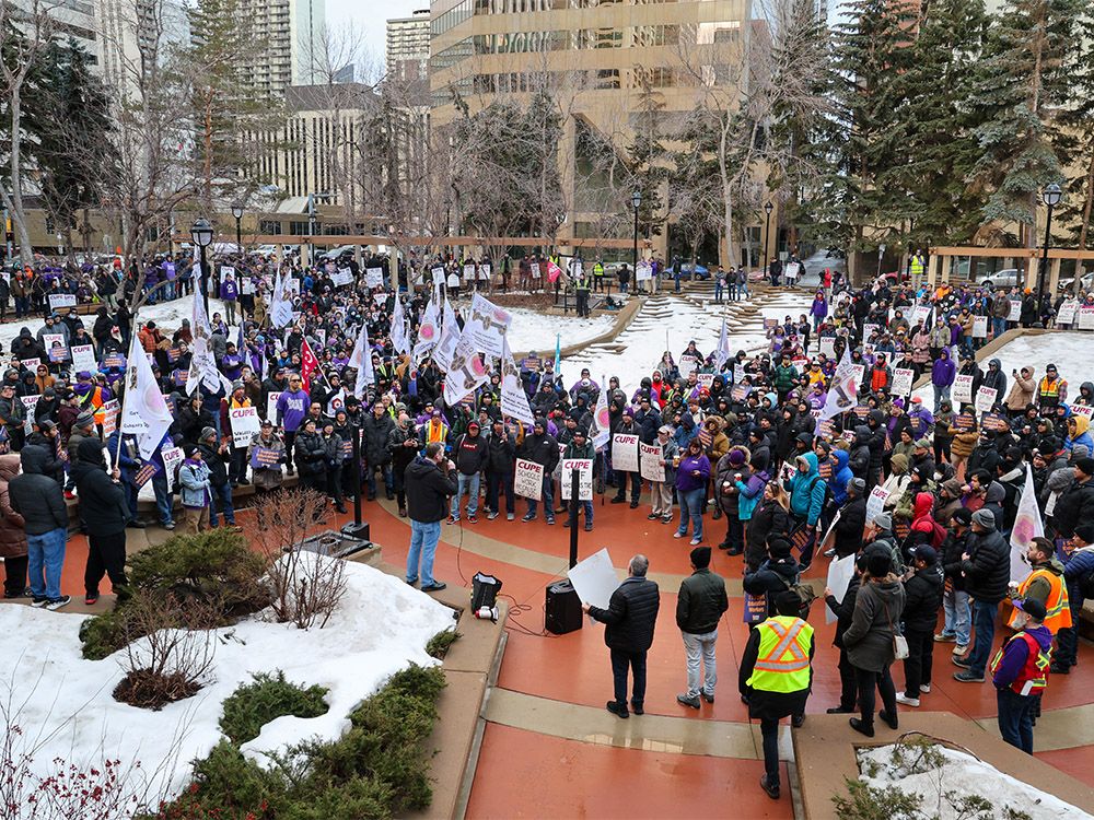 Calgary school support workers head to picket lines, joining thousands ...