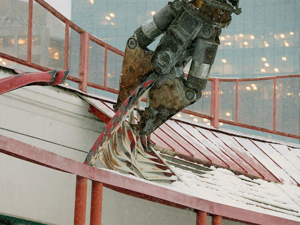 Demolition gets underway at shuttered Eau Claire Market | Calgary Herald