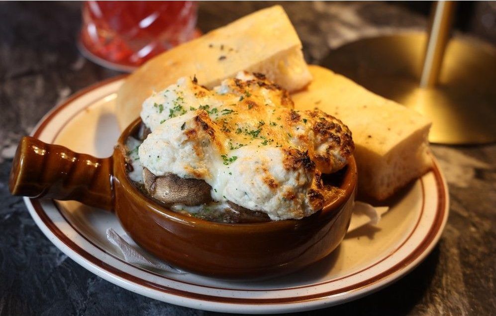 Chorney-Booth: Our House is a very fine neighbourhood restaurant ...