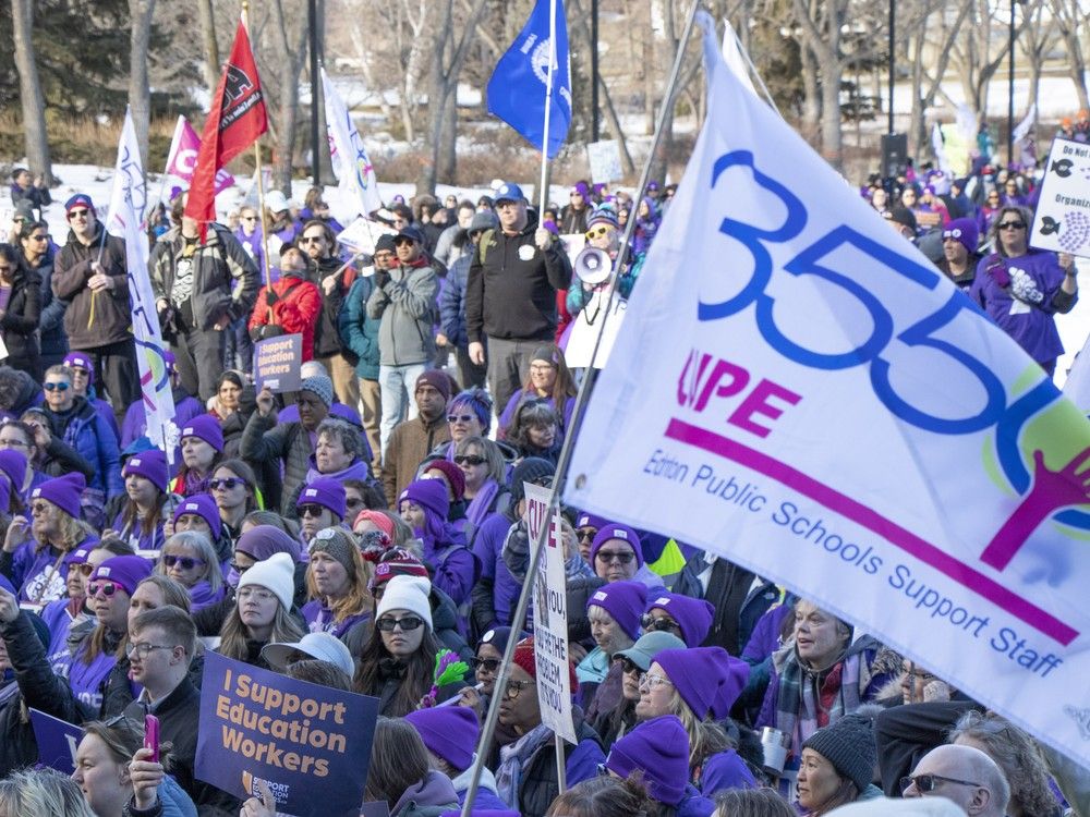 Calgary educational support workers could reach deal soon says union ...