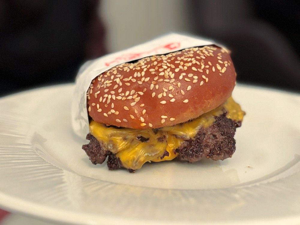 Embrace the beauty of the humble burger | Calgary Herald