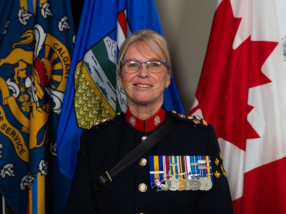 New Calgary police chief sworn in as two deputy chiefs depart | Calgary ...