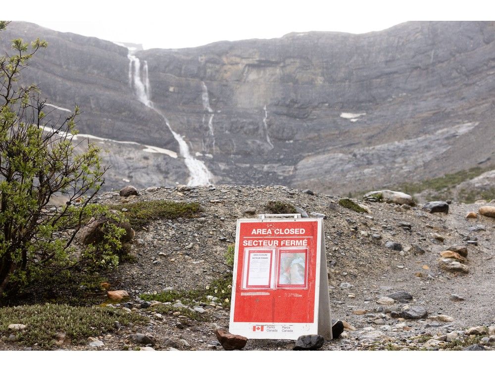 Hiking community won't let Banff rockfall keep them from the mountains ...