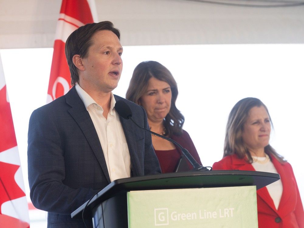 Bell: 'It's lunacy' — Alberta pushes Carney to drop Liberal EV fantasy ...