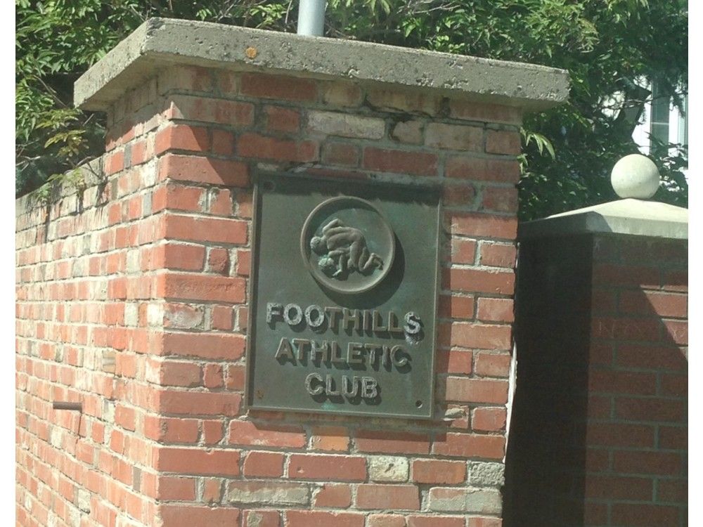 Hart House: Historical plaques stolen from wrestling legend's ex-home ...