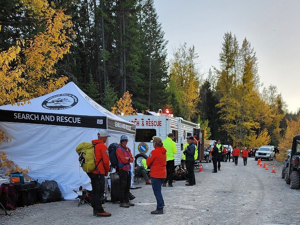 No plan to scale back search for boy missing in Crowsnest Pass ...
