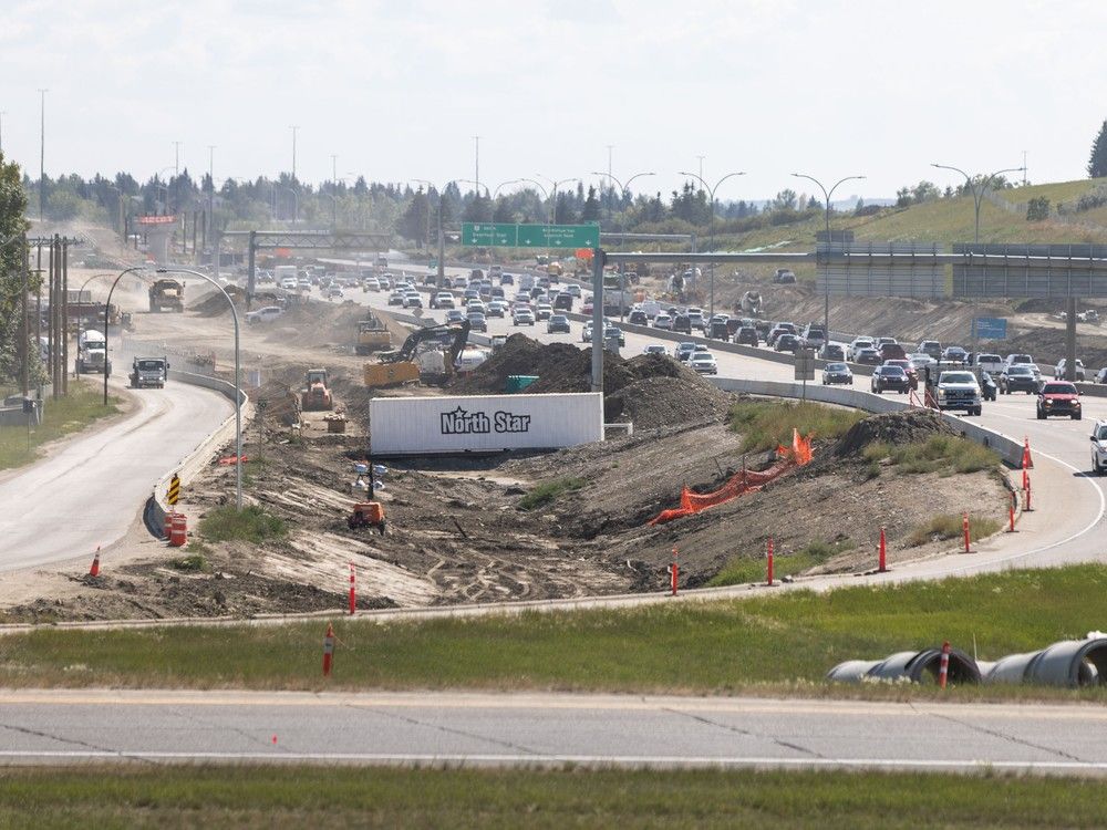 Deerfoot construction: Adding lanes, bridges promises traffic relief ...