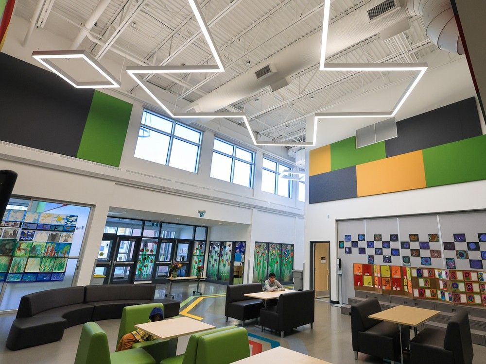 Shell Centre in downtown Calgary leased to Canadian Natural Resources ...