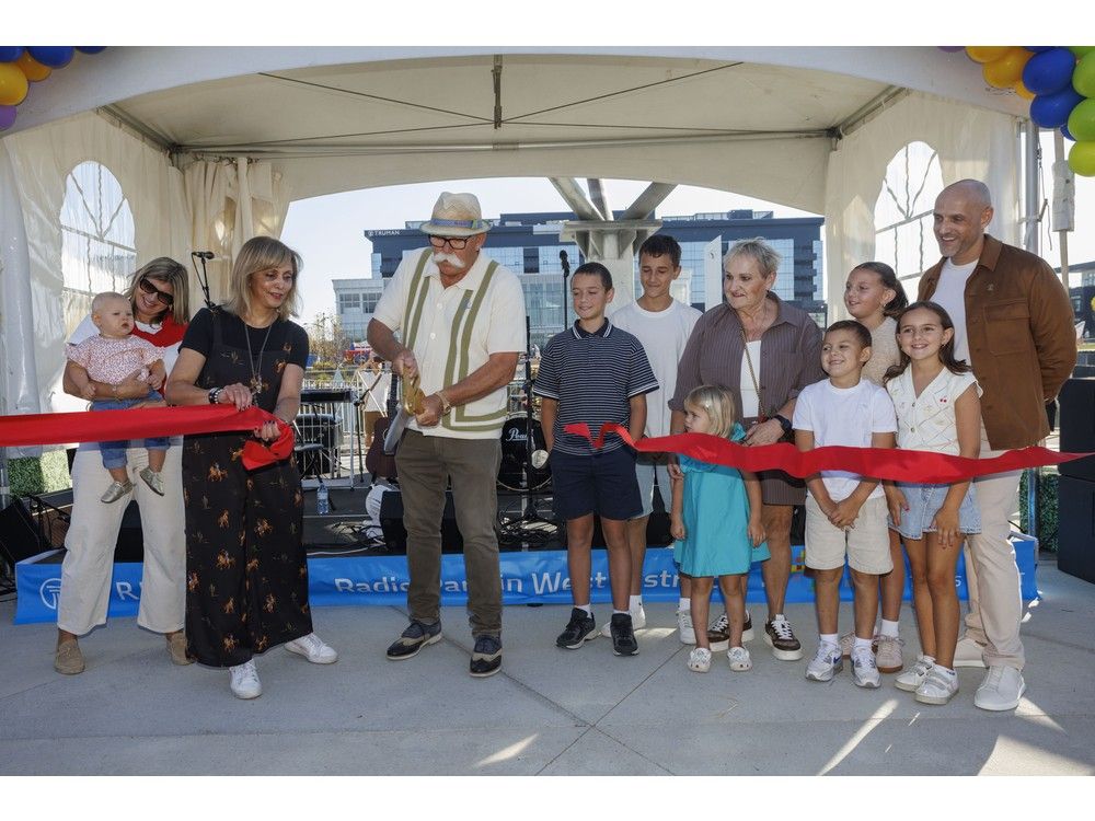 Calgary unveils Radio Park with sports demos, mascots and food trucks ...