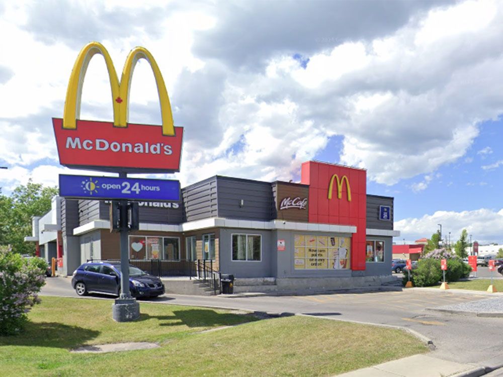 Shell Centre in downtown Calgary leased to Canadian Natural Resources ...
