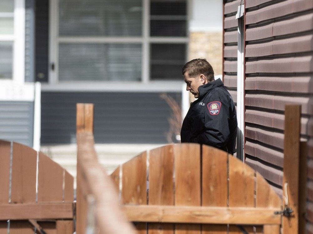 Calgary mayor candidate Sonya Sharpe promises 500 more police officers ...