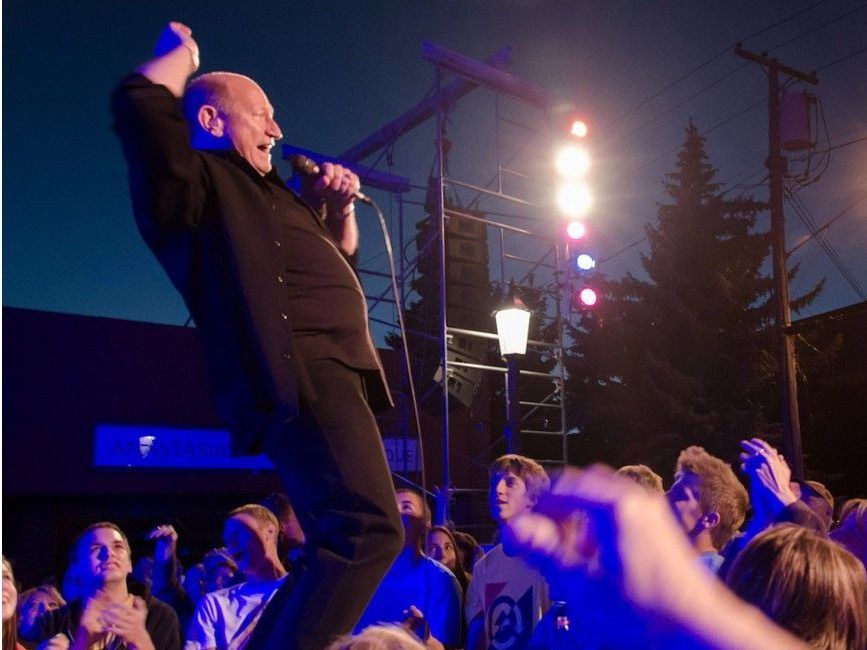 'Sang like a damn canary.' Looking back on the legacy of Kenny Shields ...