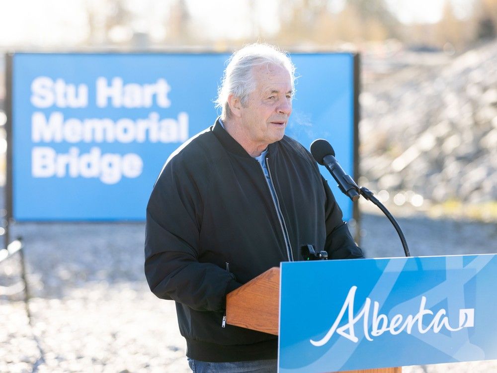 Province renames Elbow River bridge on Highway 8 after Stu Hart ...