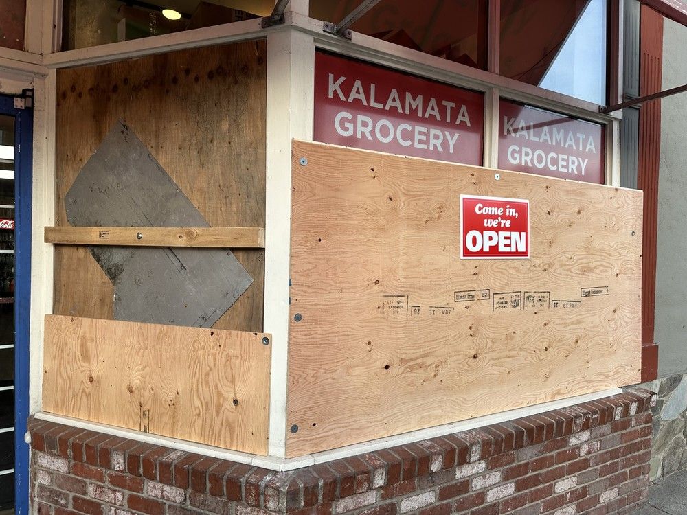 Beltline grocer keeps overnight watch after two break-ins in a week ...
