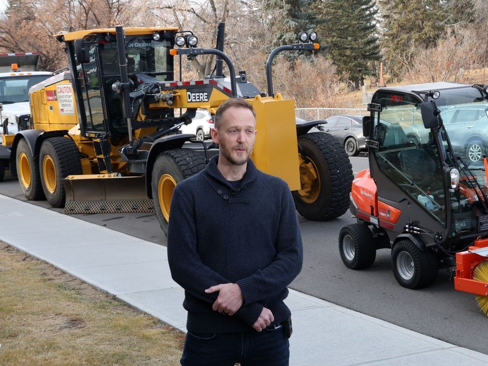 City buses getting a better grip on winter with new all-weather tires ...