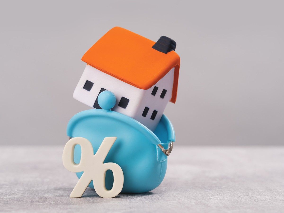 Nearly a third of Alberta mortgage holders find rate unmanageable ...