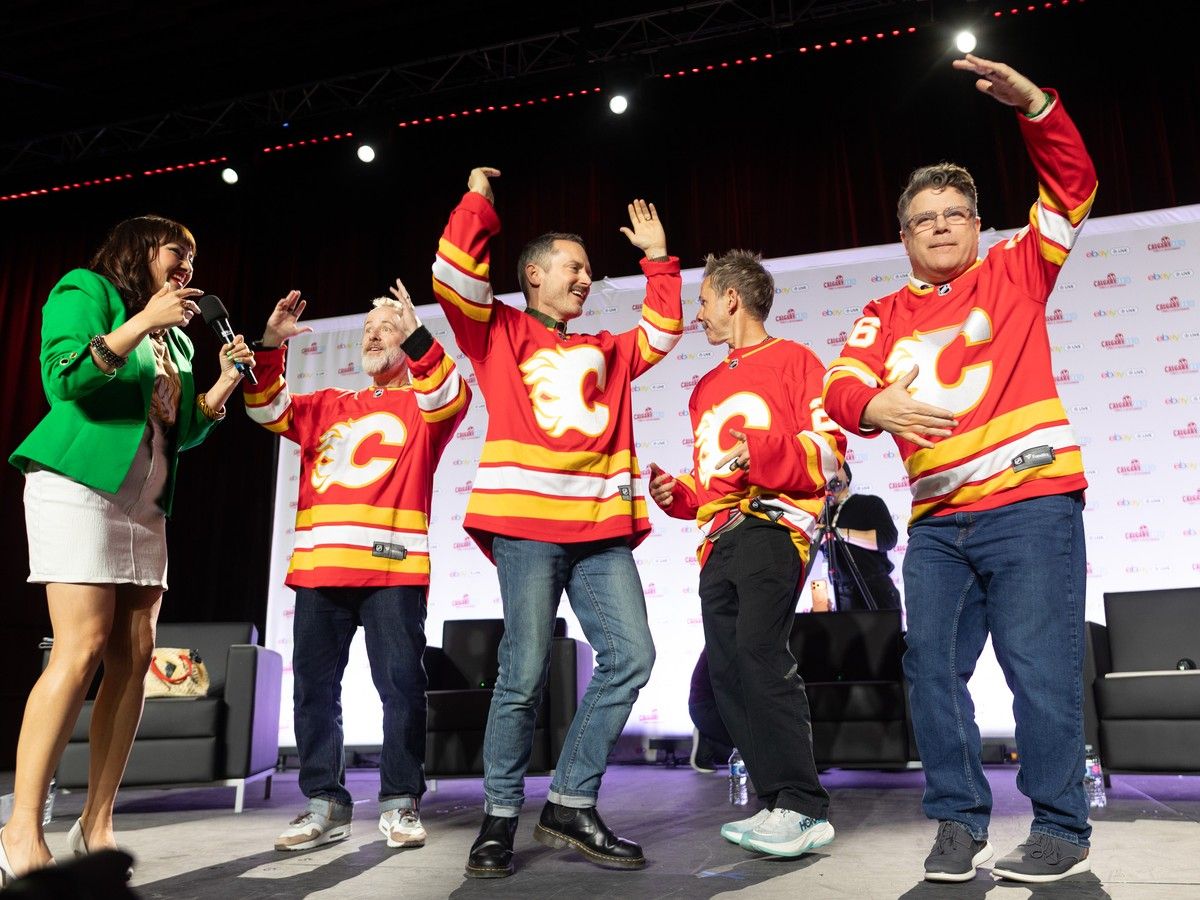 What Is Cursor AI? The AI Code Editor That Rewrote How Developers Work ...