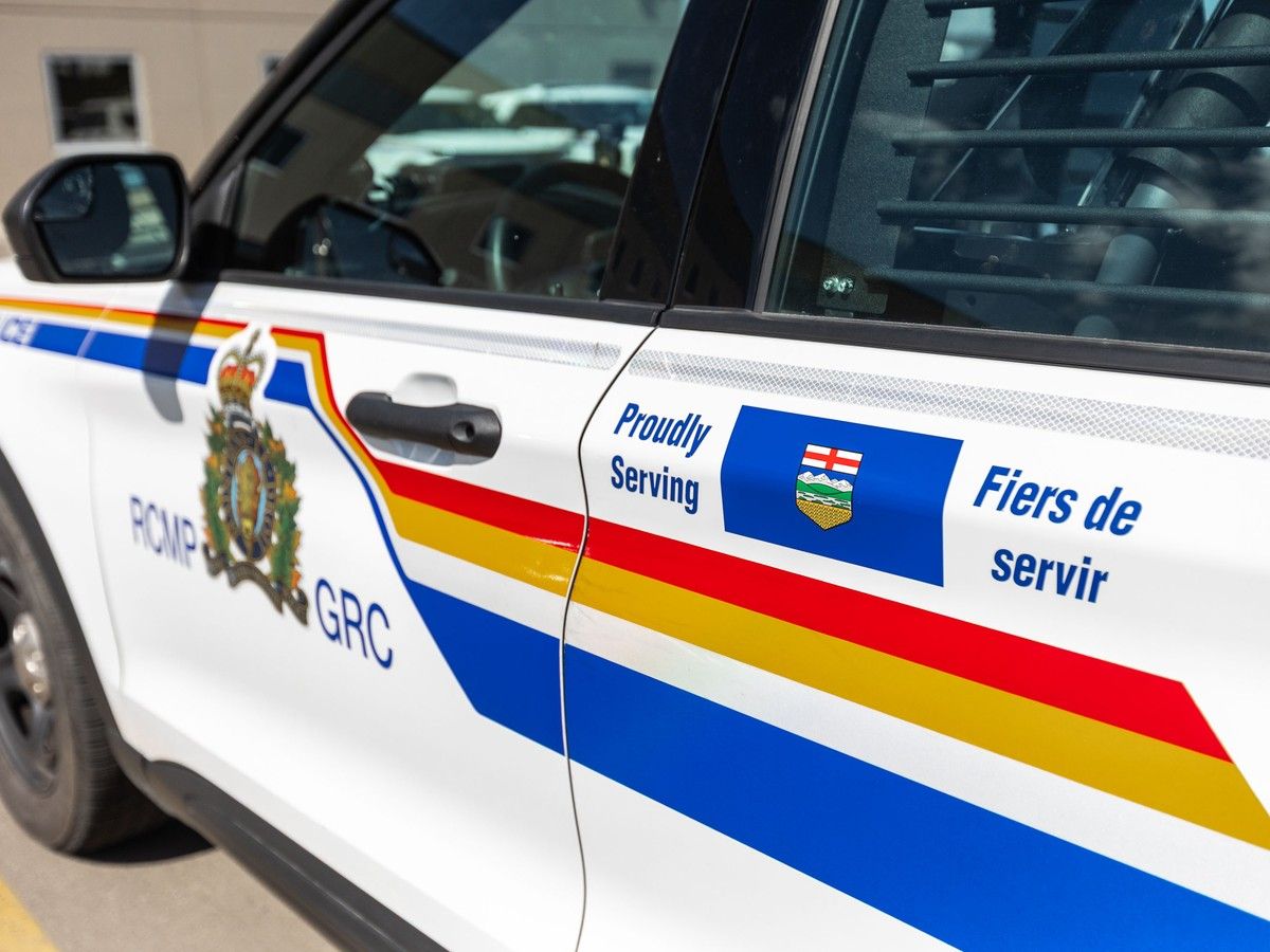 Man stabbed at CrossIron Mills mall, attempted murder charges laid ...