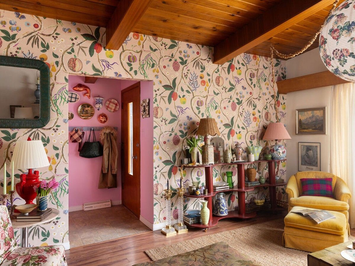Studio Bonnie takes colour to the next level | Calgary Herald
