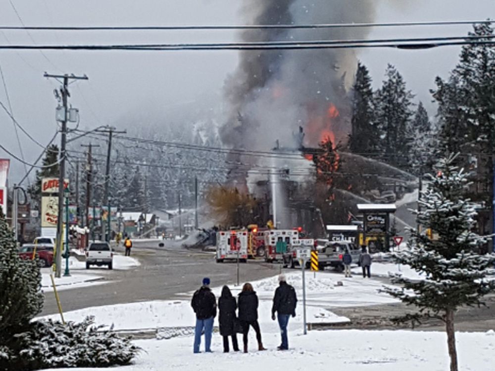 'House of a Thousand Faces' burns in Radium, B.C. | Calgary Sun