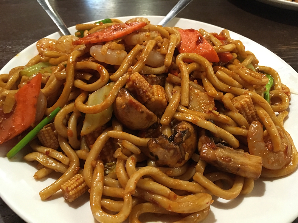 Snow Palace's fare needs a little more warmth | Calgary Sun