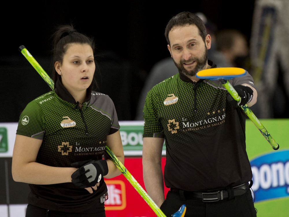 Father-daughter teams all smiles in Calgary curling bubble | Calgary Sun