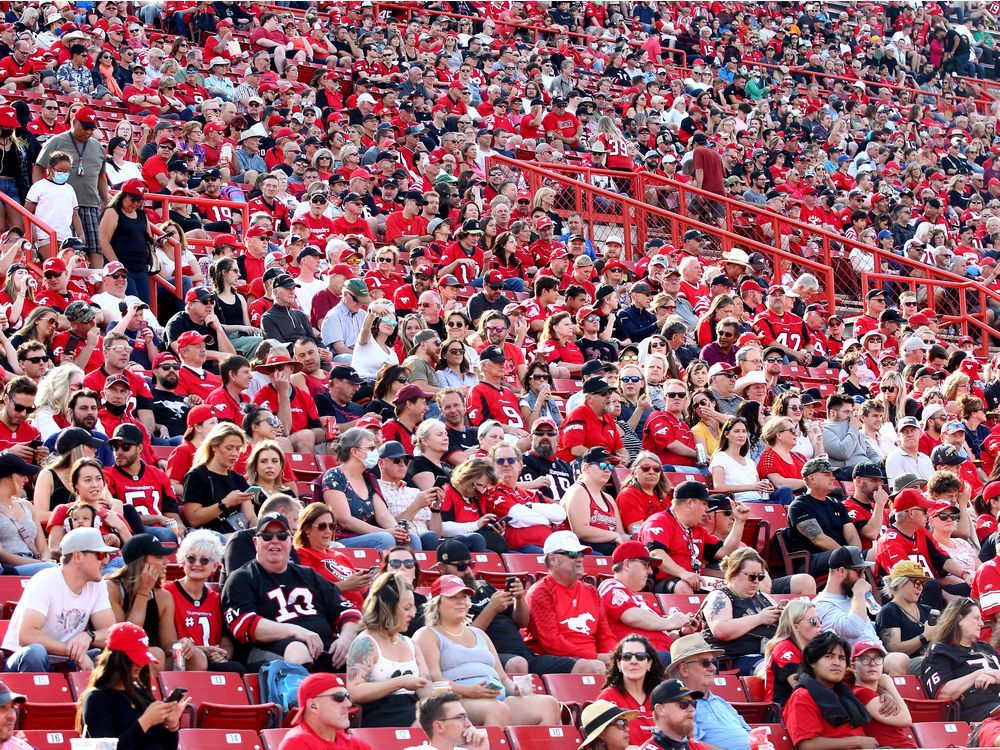 Hitmen throwing party at McMahon Stadium during Stampeders game ...