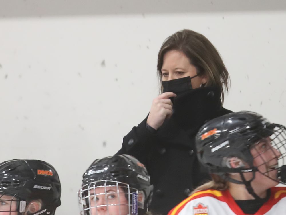 Carla MacLeod, Calgary Dinos bench boss, grabs coaching gig for Czechs ...