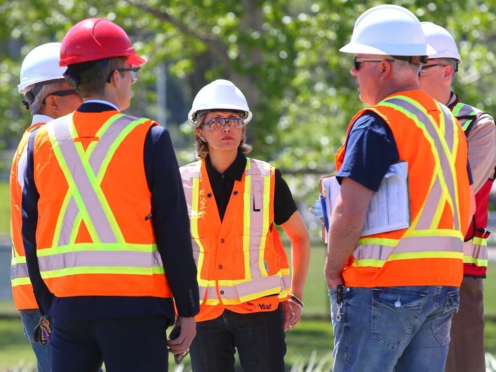 Columnists | Calgary Sun