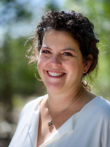 Making a difference in healthcare: Alberta's Douglas Hunter, family | Canadian Family Offices