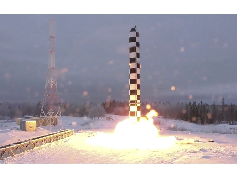 Putin announces new Russian weapons | Canoe.Com