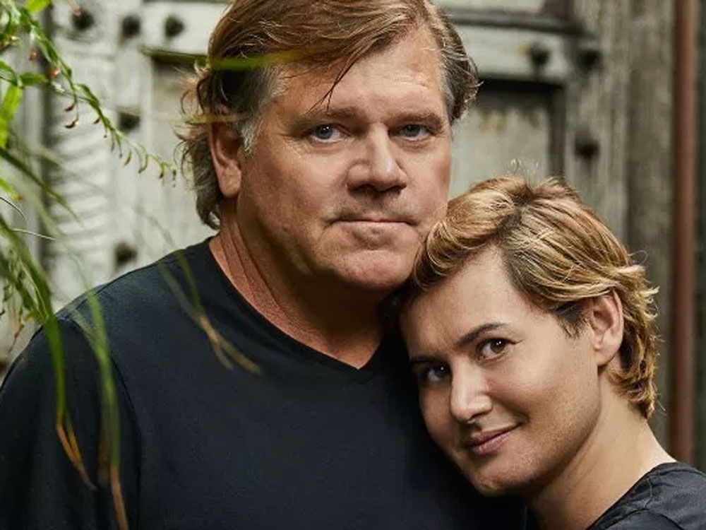 'MODERN FAMILY': Former NFL star Jeff Rohrer shares home with husband ...