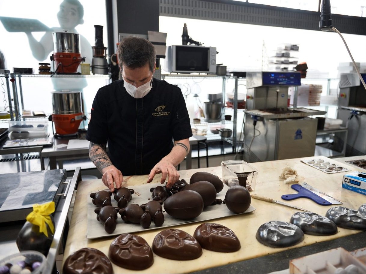 Stay home, eat chocolate: Belgian chefs celebrate Easter despite ...