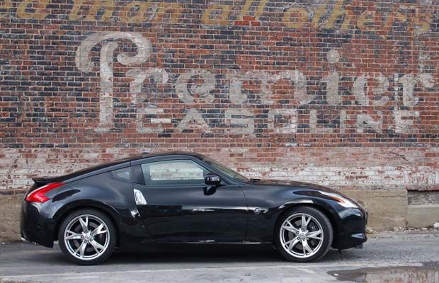 Road test: 2009 Nissan 370Z | Driving