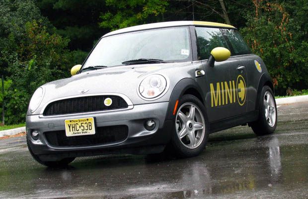 First drive: 2010 Mini E | Driving