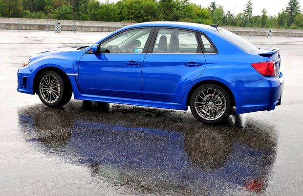 Gallery: 2011 Subaru Impreza WRX, WRX STI | Driving