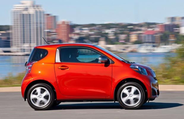 Gallery: 2012 Scion iQ | Driving
