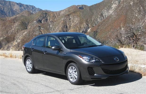 Sedan: 2012 Mazda3 | Driving