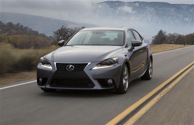 Preview: 2014 Lexus IS 350 | Driving