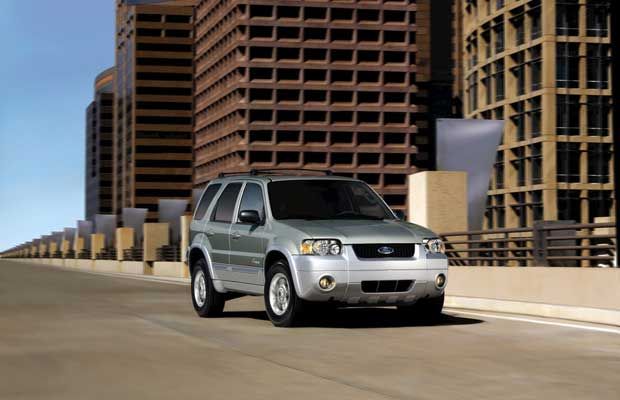Road test: 2006 Ford Escape Hybrid | Driving